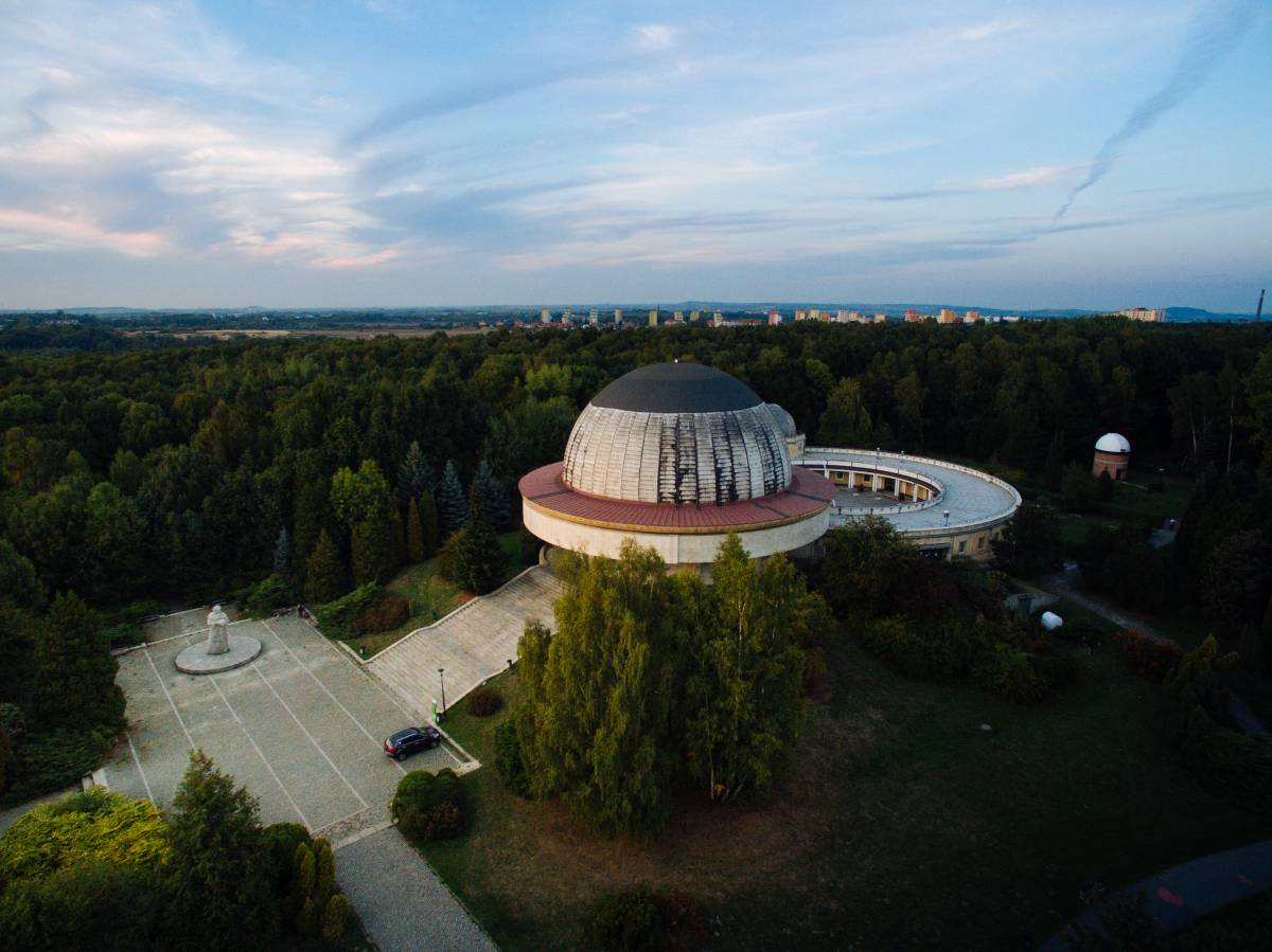 Spacer dla każdego - Aleja Planetarium - Park Śląski